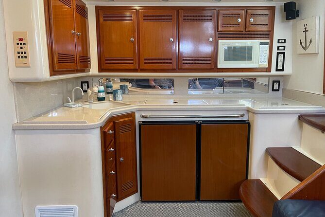 Deep Sea Fishing Charter in Waikiki, Hawaii - Authentic Experiences and Feedback from Travelers