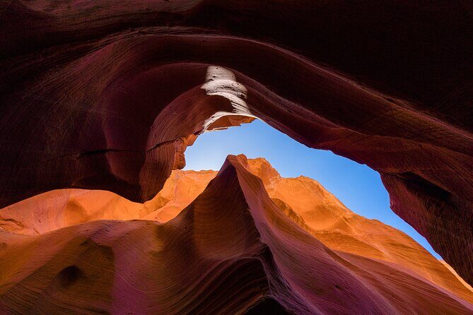 Deer Canyon Adventure through Antelope Canyon - Key Points