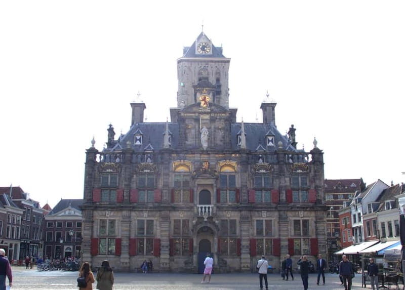 Delft and Volendam: Cheese, Clogs & Windmills (Small Group) - Hidden Windmills and Delft