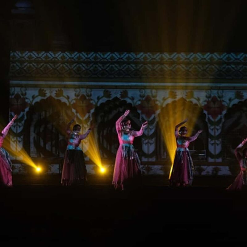 Delhi: 2-hour Red Fort Guided Evening Light & Sound Show - What to Expect at the Red Fort Light & Sound Show