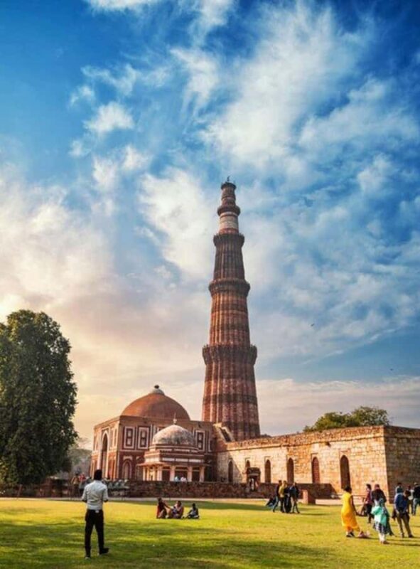 Delhi: 4 Hours Half Day Tour (Old Delhi or New Delhi) - Key Points