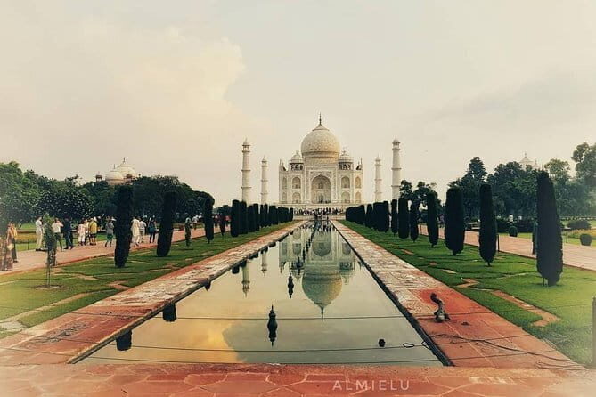 Delhi Agra and Taj Mahal Private Day Trip by Express Train with Lunch - Key Points