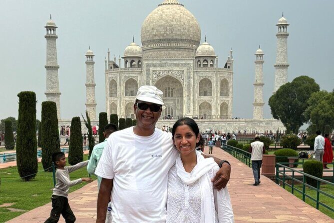 Delhi Agra Delhi Same Day Tour - Starting Point: Pickup and Journey to Agra