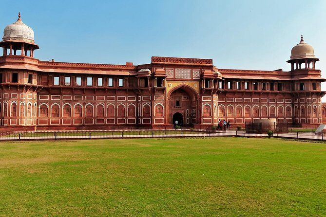 Delhi Agra Jaipur Tour -''Oberoi Special for 5 Nights - The Itinerary Breakdown: What Makes Each Stop Special?