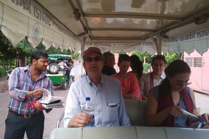 Delhi Airport to Taj Mahal trips - Authenticity and Value