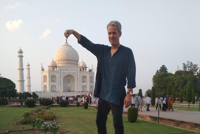 Delhi Airport to Taj Mahal trips - Who Will Love This Tour?