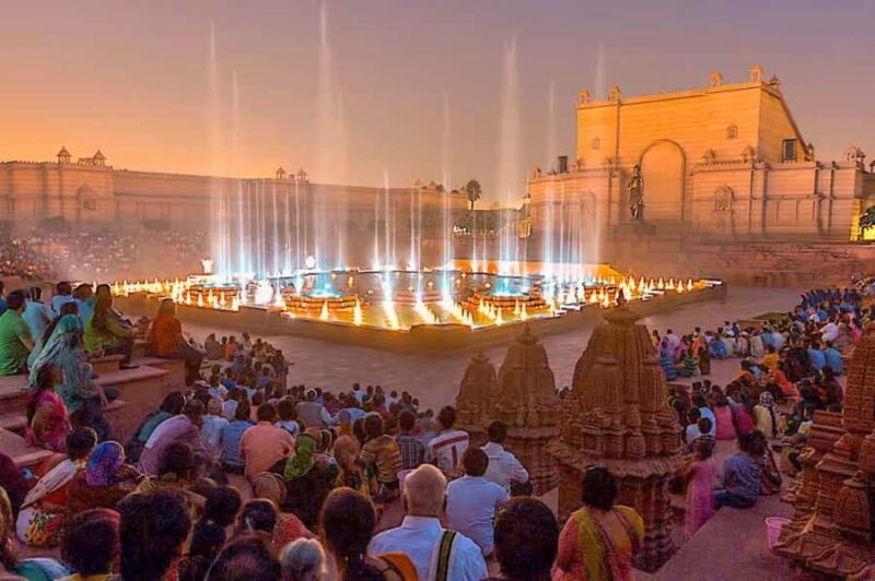 Delhi: Akshardham Temple Guided Tour w/ Water & Light Show - Who Should Consider This Tour?