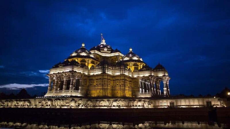 Delhi: Akshardham Temple Tour with Light and Sound Show - Key Points