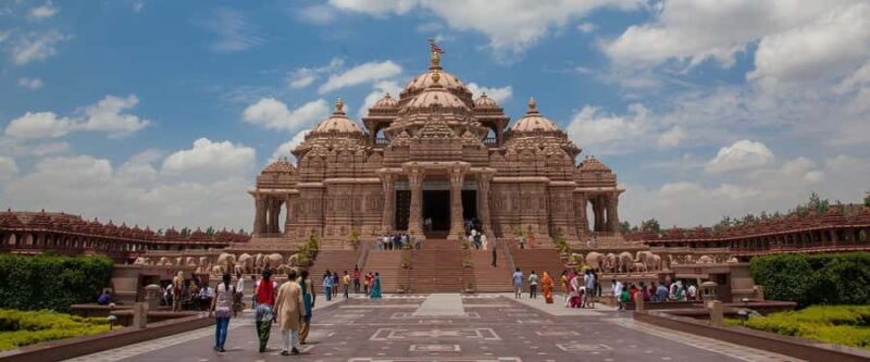 Delhi: Akshardham Temple Tour with Light and Sound Show - The Sum Up