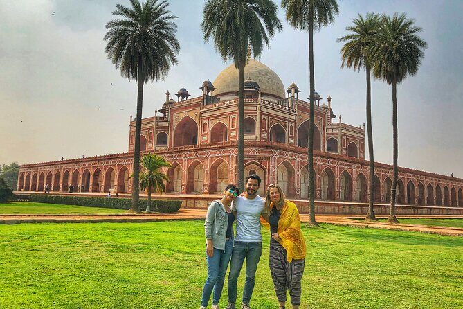 Delhi All Inclusive Half Day City Tour With Guide - What To Expect and How To Make The Most
