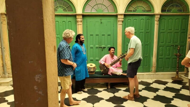 Delhi: Art Tour with Indian Classical Music & Dance - The Magic of Live Classical Music and Dance