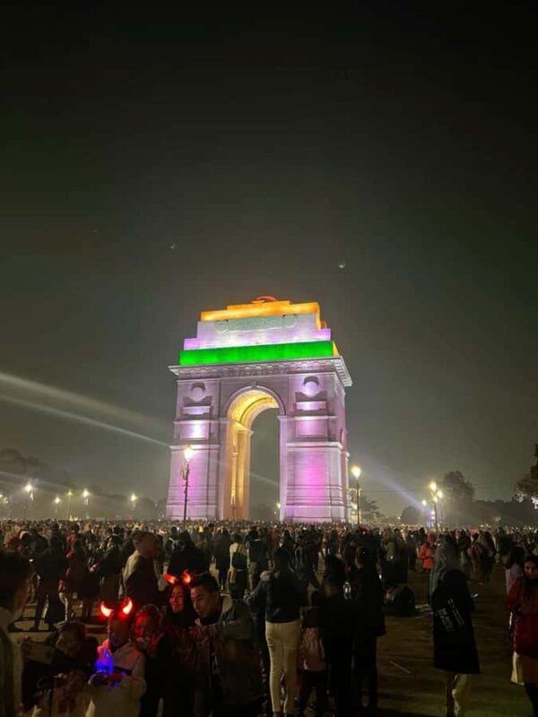 Delhi At Night: Private 3-Hour Guided City Tour By Car - How the Tour Works: Logistics and Practical Tips