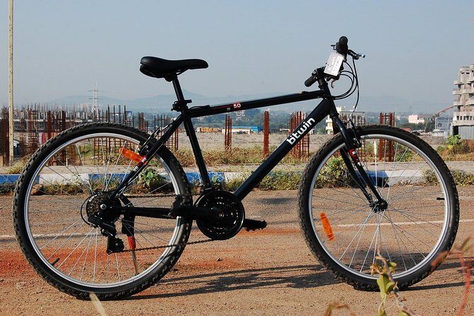 Delhi Bike Rental - Exploring Delhi by Bike: An Authentic and Affordable Way to Discover the Capital