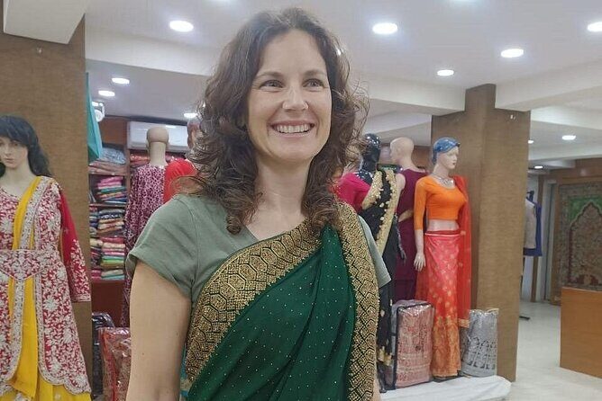 Delhi : Customized Half or Full Day Delhi Shopping Tour - FAQ