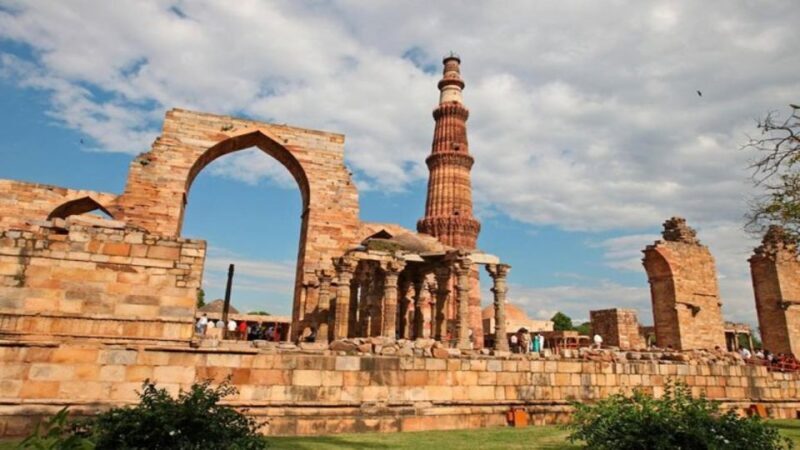 Delhi day tour with tour guide - Exploring Delhi in a Day: A Practical Journey