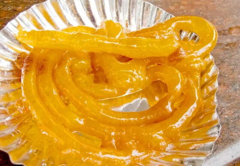Delhi: Delhi Street Food Tour with Guide at Chandni Chowk - Detailed Breakdown of the Itinerary