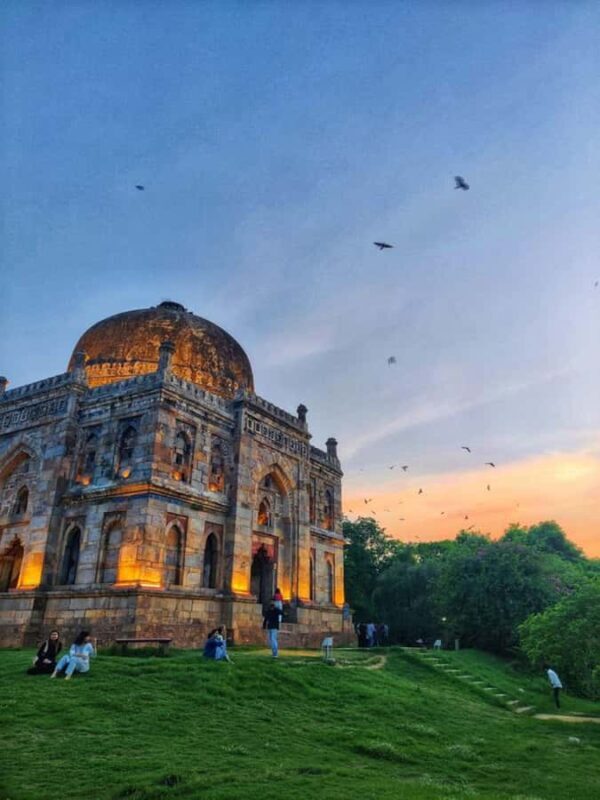 Delhi: Evening/Night Tour Customisable with Car & Guide - Who Will Love This Tour?