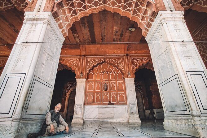 Delhi: Explore Old Delhi on Tuk Tuk with Shopping and Street Food - A Detailed Look at the Old Delhi Tuk-Tuk Tour