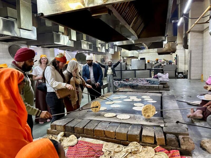 Delhi: Full Day Old and New Delhi Private Luxury Guided Tour - Final Thoughts: Is This Tour for You?