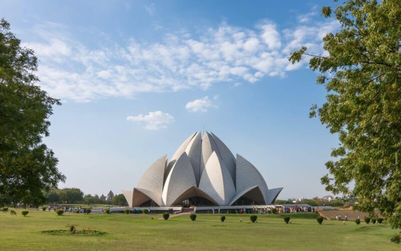 Delhi: Full Day Old and New Delhi Tour By Private Car - The Sum Up