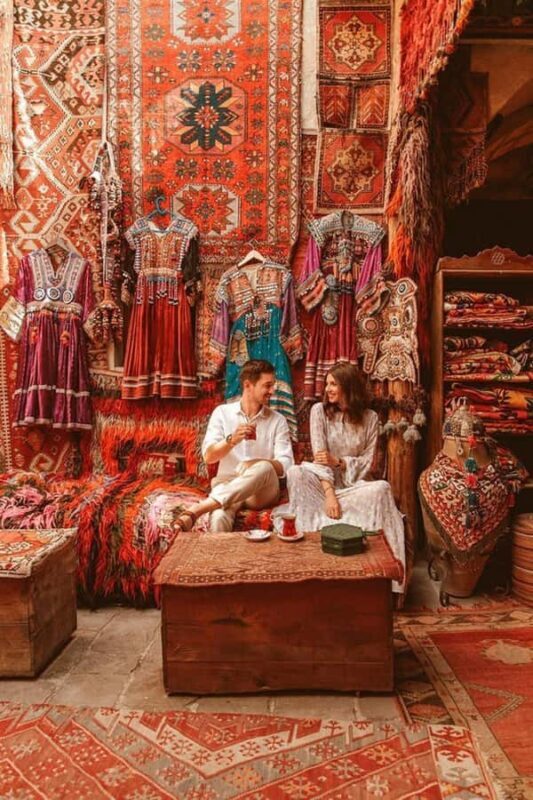 Delhi: Guided Shopping Tour with Female Consultant - FAQ