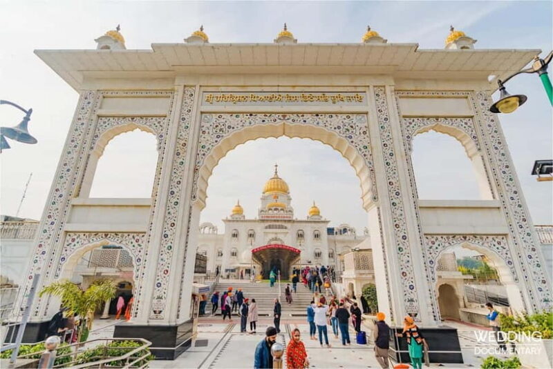 Delhi: Gurudwara Bangla Sahib Tour with Langar Meal - The Langar Hall – Sharing in Simplicity