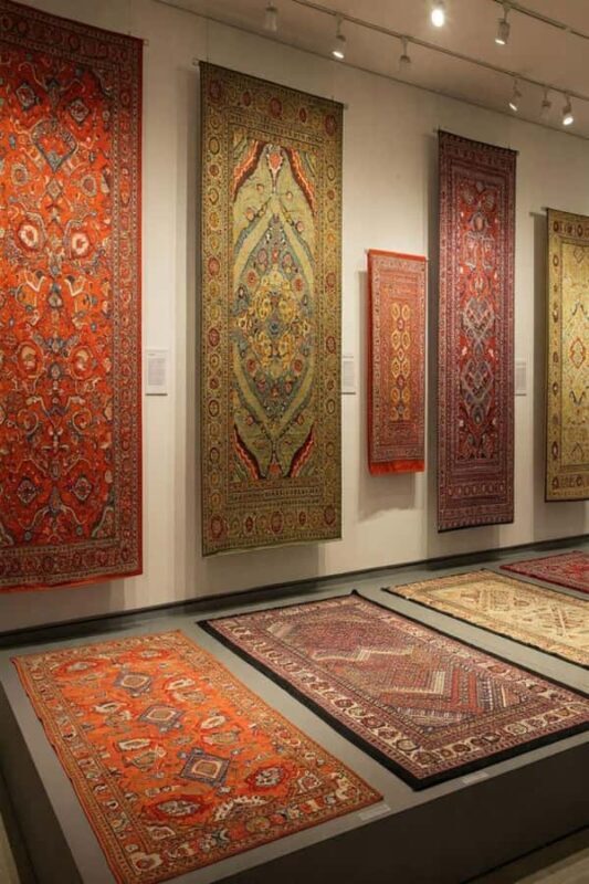 Delhi: Half-Day Tour of Markets Shopping - Key Points