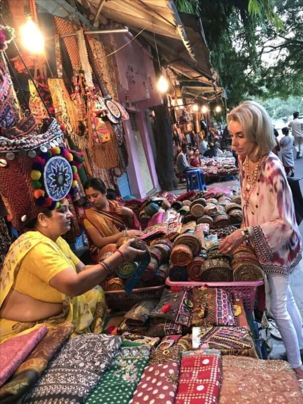 Delhi: Half-Day Tour of Markets Shopping - Authenticity and Reviews
