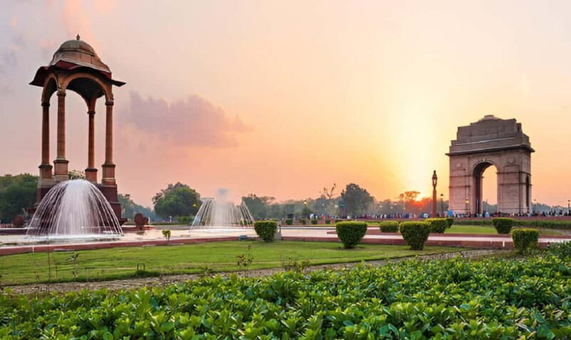 Delhi: India Gate, Humayun Tomb and Qutub Minar Guided Tour - What Makes This Tour Stand Out