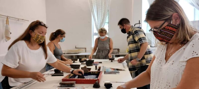 Delhi: Live Block printing Workshop (Duration 5 hours) - The Practicalities: Transport, Group Size, and Cost