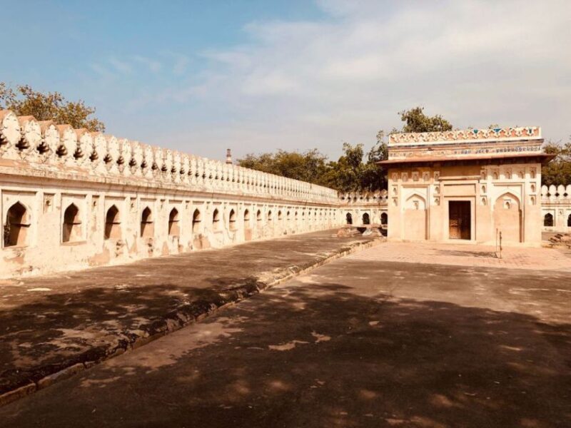 Delhi: Mehrauli with Some Prominent Sites Walk Tours - FAQ