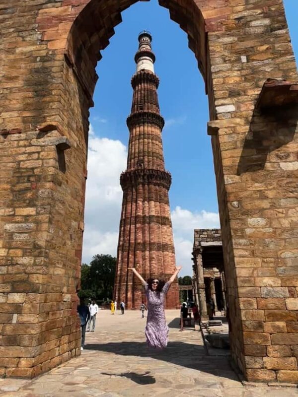 Delhi: Metro Heritage Tour with Guide - Analyzing the value: is it worth it?