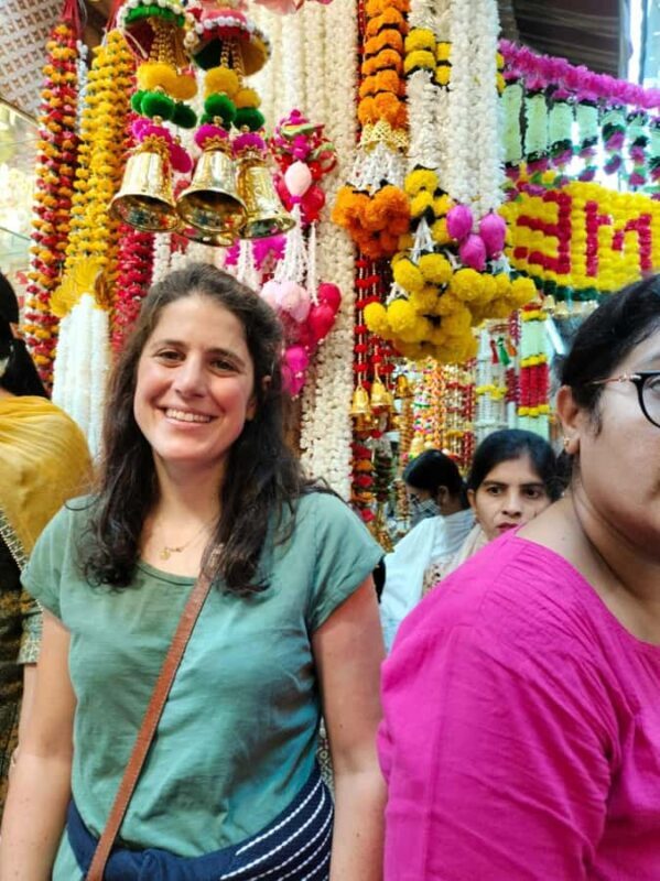 Delhi Night Market & Street Food Walk (Half-Day, Women-Led) - Practical Tips for Your Night Market Adventure