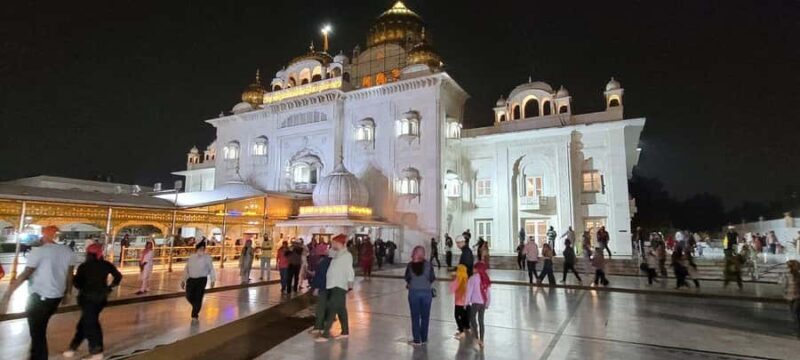 Delhi: Night Tour with India Gate and Connaught Place - Key Points