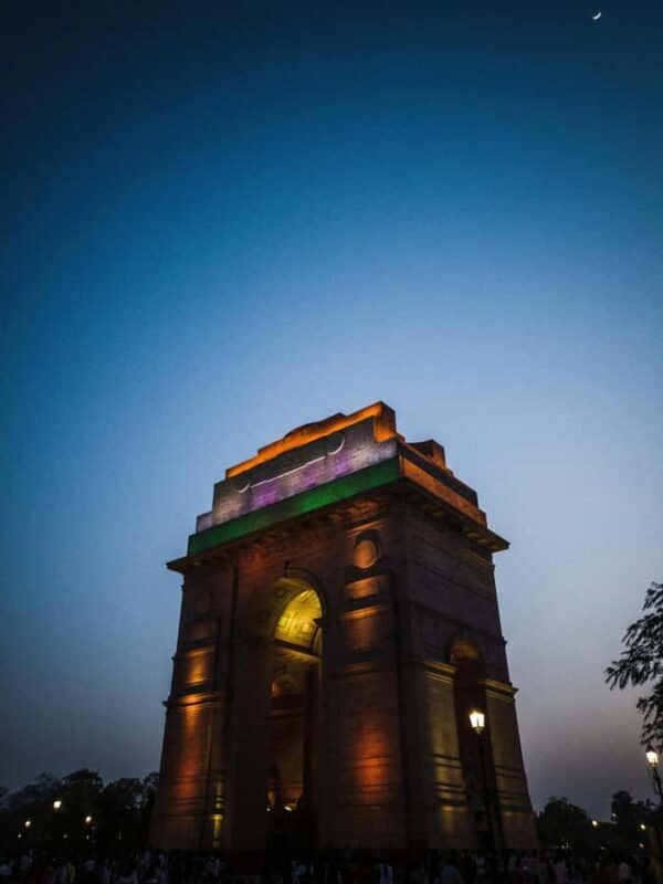 Delhi: Night Tour with India Gate and Connaught Place - FAQ