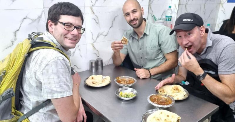 Delhi: No Delhi Belly Food Tour with Chai Tea - Key Points