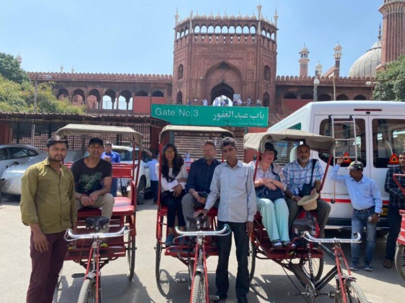 Delhi: Old and New Delhi Private Full or Half-Day Tour - How the Itinerary Works: A Deep Dive