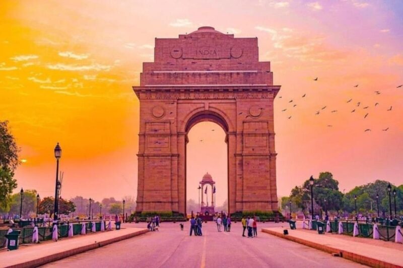 Delhi: Old and New Delhi Private Full or Half-Day Tour - The Value of a Guided Experience