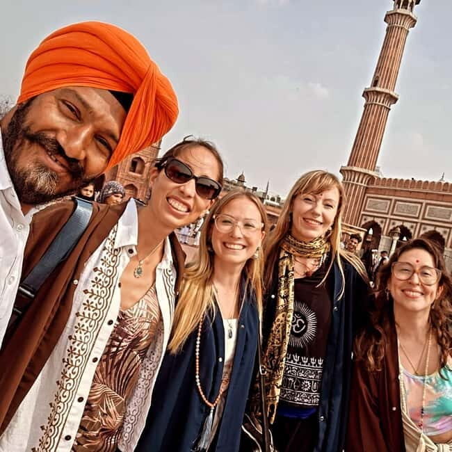 Delhi: Old and New Delhi Private Full or Half-Day Tour - Key Points