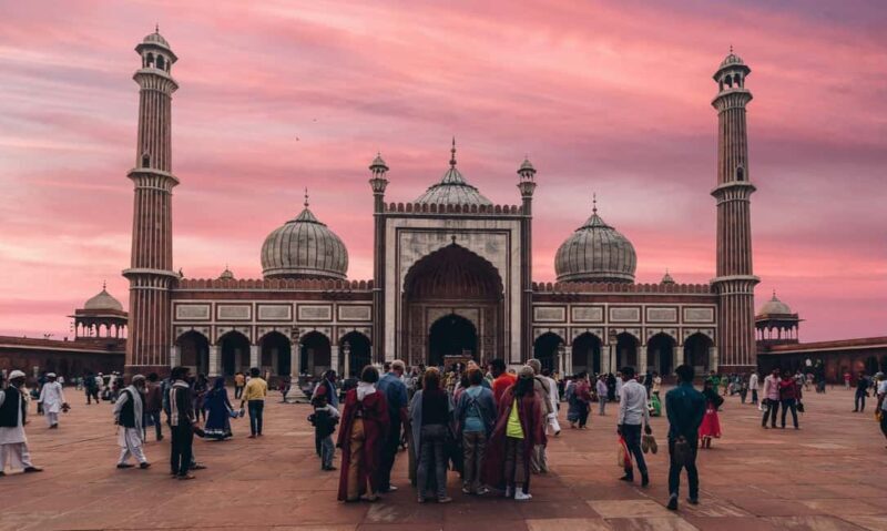 Delhi: Old and New Delhi Private Layover Tour - What to Expect During Your Day