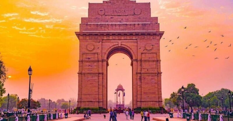 Delhi: Old Delhi City Tour with Tuk Tuk Ride & Street Food - An Introduction to the Old Delhi Experience