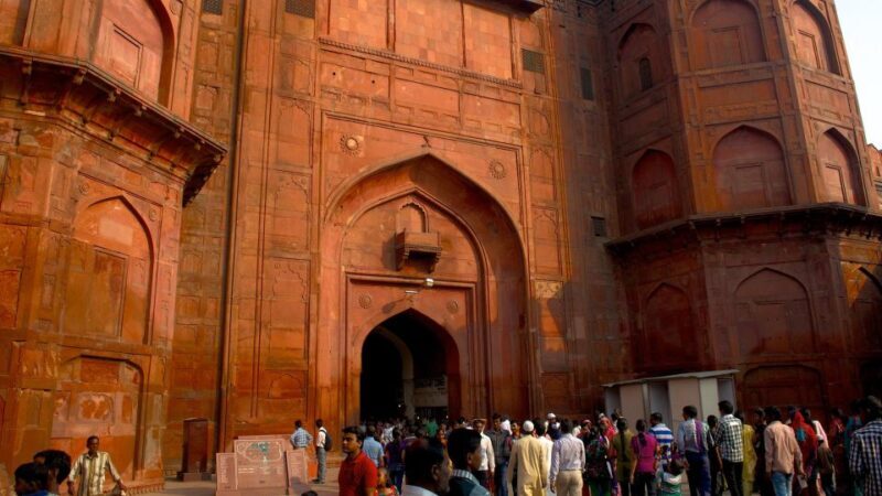 Delhi: Old Delhi City Tour with Tuk Tuk Ride & Street Food - Authenticity and Value