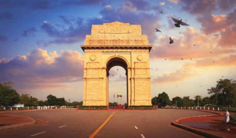 Delhi One-Day Sightseeing Tour  Iconic Monuments & Culture - FAQ