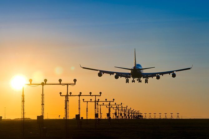 Delhi Private Arrival Transfer: Airport to Hotel in Delhi - The Sum Up