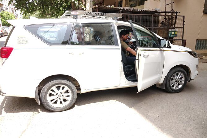 Delhi: Private Car Charter with Professional Driver - What’s in the Package and What’s Not