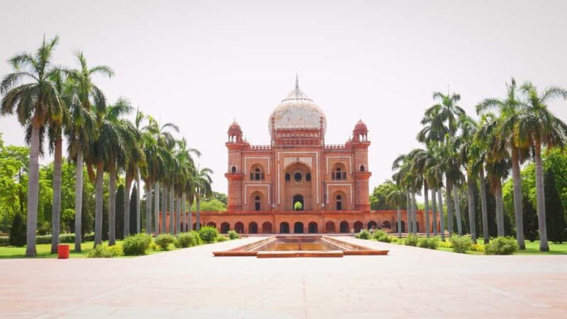 Delhi: Private Full-Day City Tour Old & New Delhi Experience - Who Should Consider This Tour?