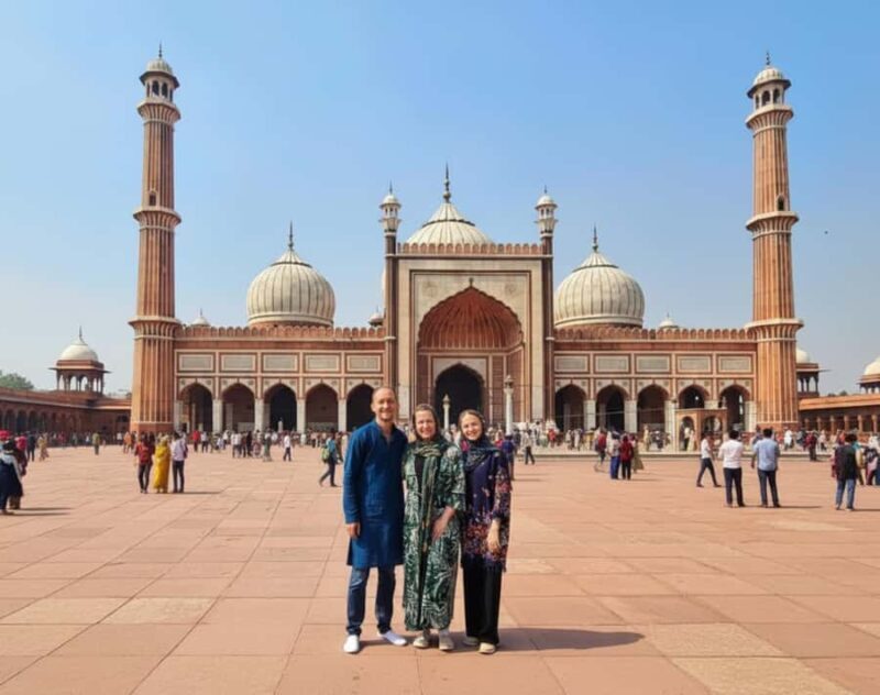 Delhi: Private Old Delhi Heritage Walk & Rickshaw Ride Tour - A Deep Dive into the Experience