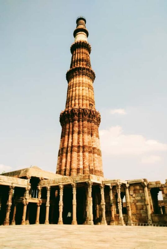 Delhi: Qutub Minar Skip-the-Line Private Tour with Transfers - What’s It Like to Travel with a Guide?