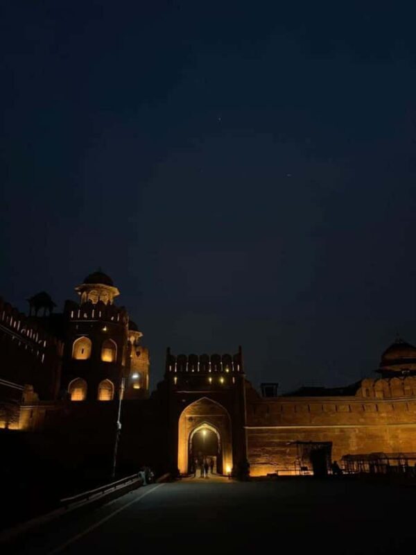 Delhi: Red Fort Light and Sound Show at Night with Transfer - An In-Depth Look at the Red Fort Night Experience