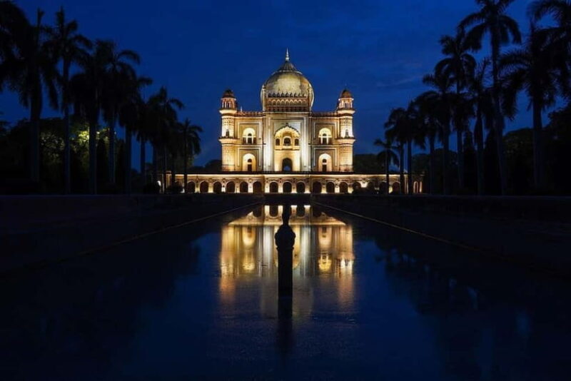 Delhi: Safdarjungs Tomb Guided Walking Tour - Key Points